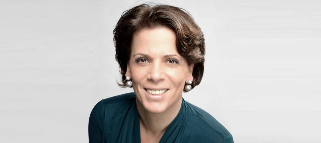 Alexandra Palt | Female Motivational Speaker | Booking Agent