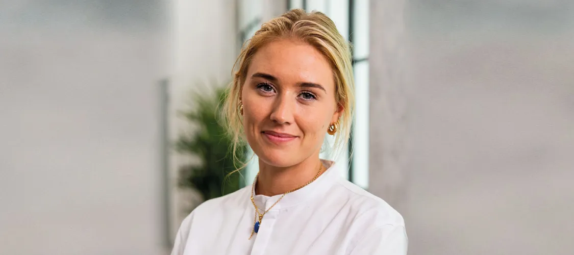 Kate Austen | Female Motivational Speaker | Booking Agent